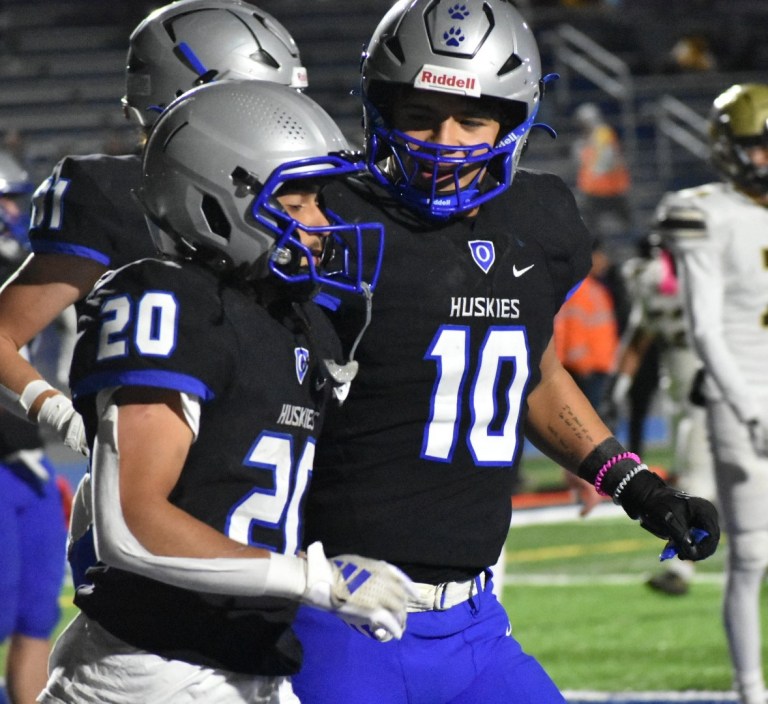 THE HUSKY BULLETIN – Capturing the narrative