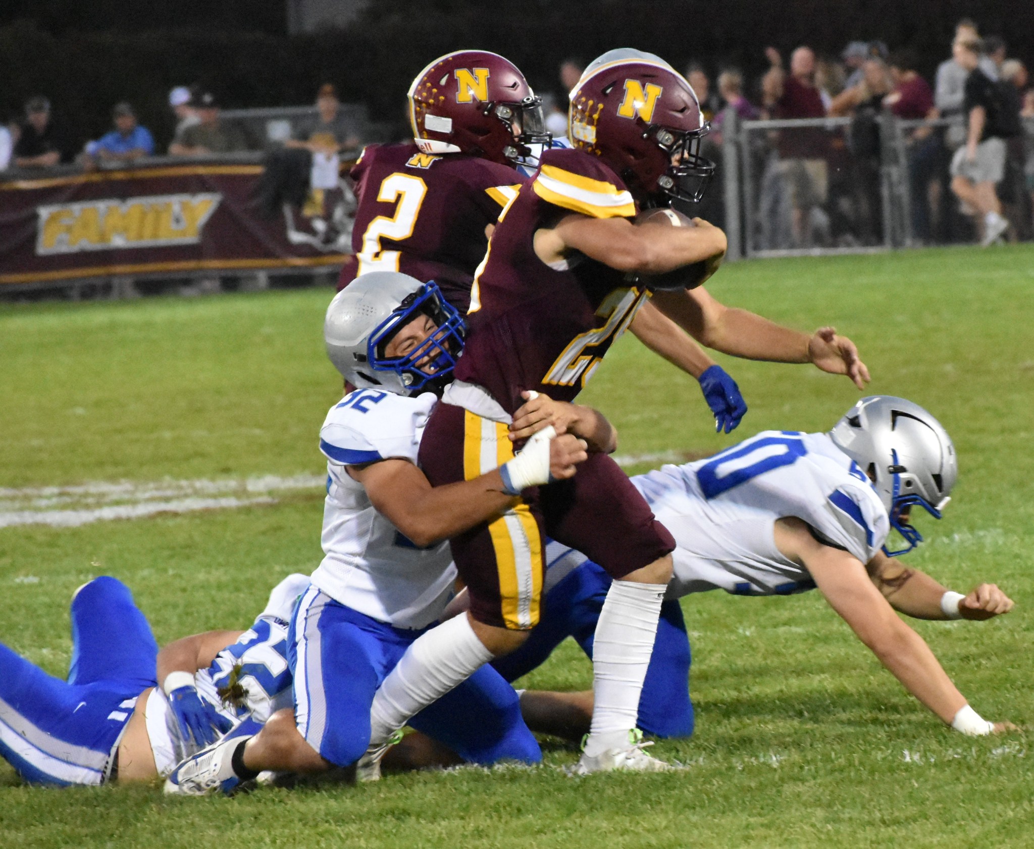 RAIDERS HAMMER HUSKIES – THE HUSKY BULLETIN